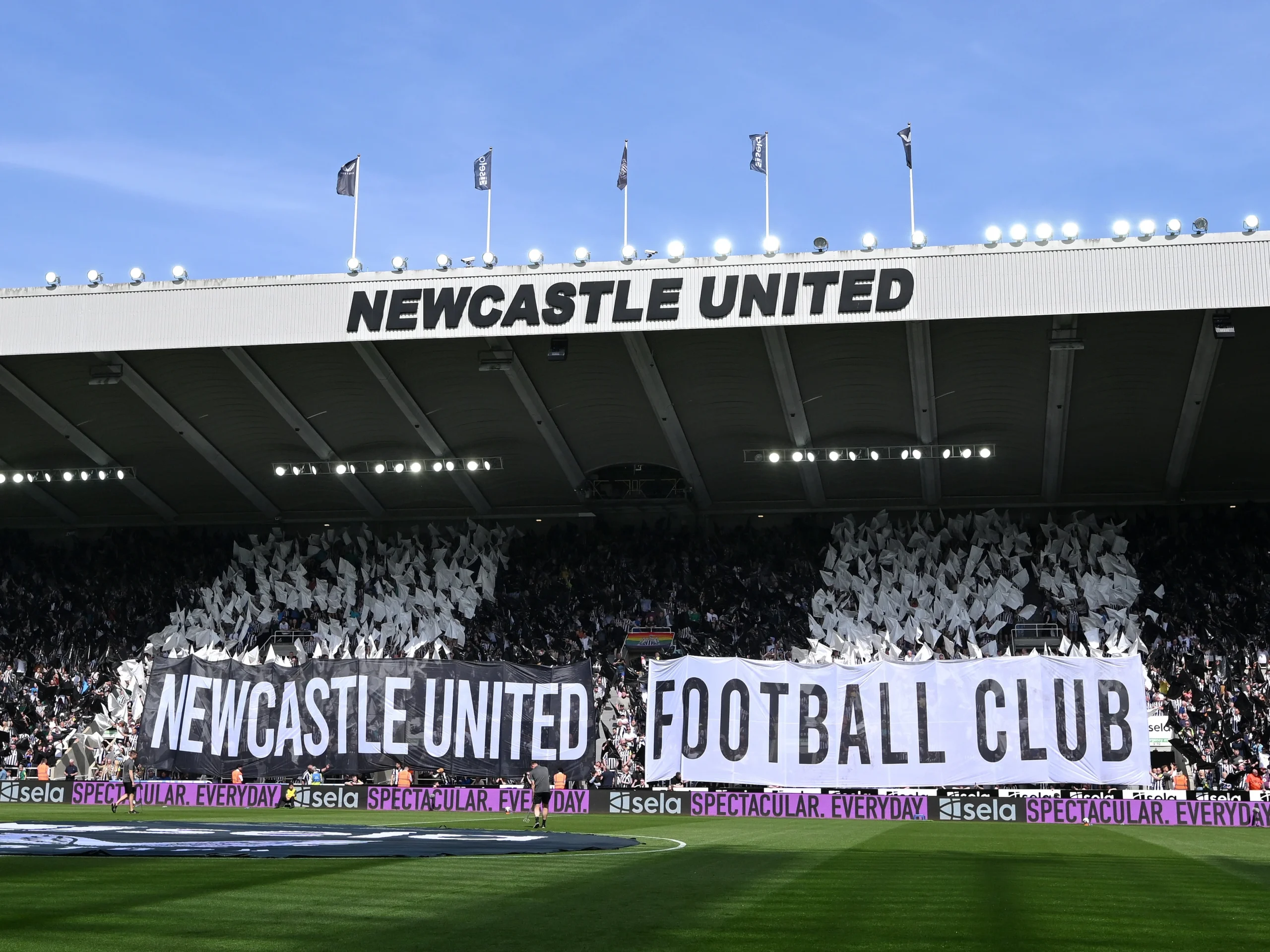 Newcastle now given permission to speak to "brilliant" £100,000-p/w ...